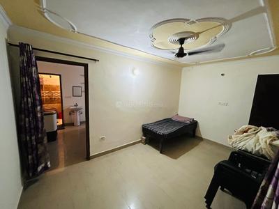 1 RK Independent Floor for rent in Sector 6 Rohini, New Delhi - 300 ...