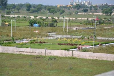Residential 1000 Sqft Plot for sale at Super Corridor, | Property ID ...