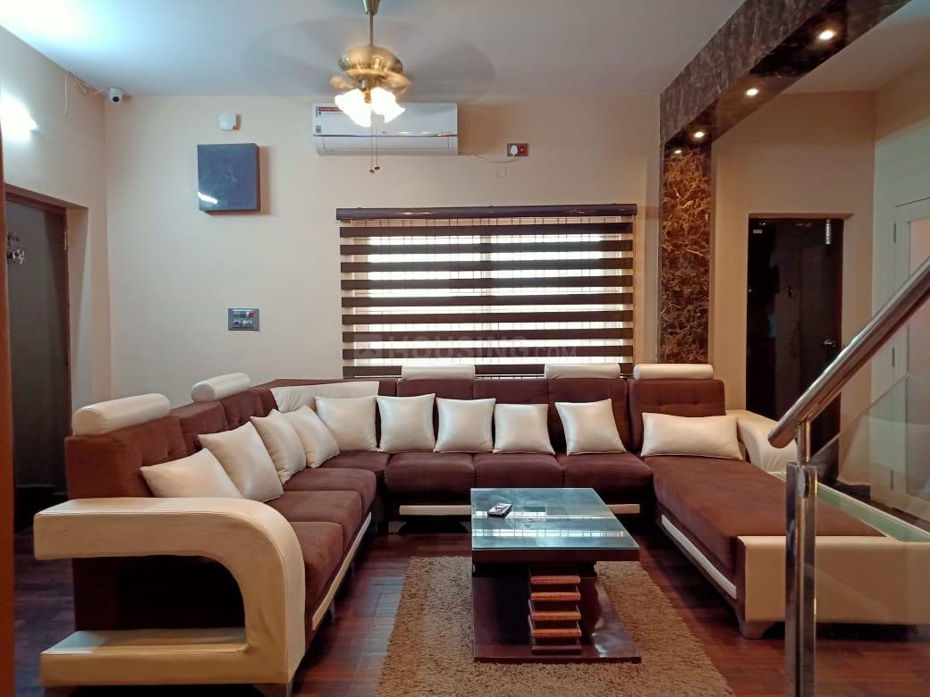 Venkatesh House In Jubilee Hills
