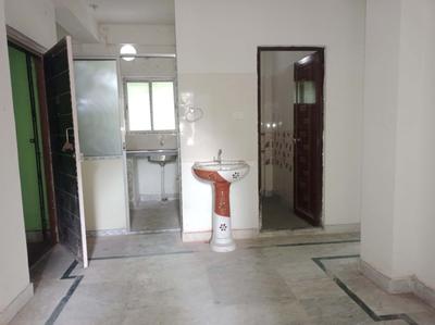 2 BHK 750 Sqft Flat for sale at Prince Anwar Shah Connector, Kolkata ...