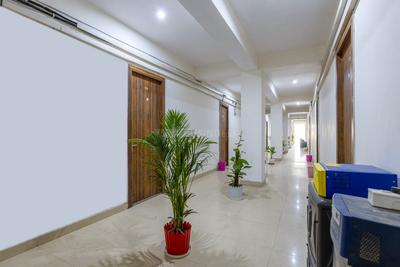 Hotel metro view, Sector 35, | Property ID - 17767616