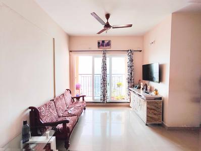 721 Sqft 2 BHK Flat for sale in Rustomjee Urbania Acura | Thane West ...