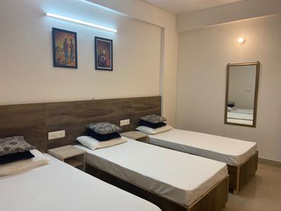 PG in Noida, Uttar Pradesh | Paying Guest Accommodation & Co-Living ...
