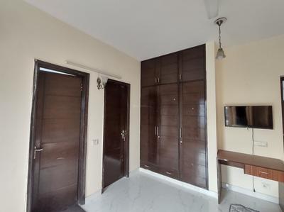 PG in U Block, DLF Phase 3, Gurgaon | Paying Guest Accommodation & Co ...