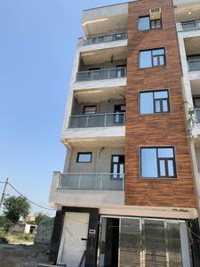 4 BHK 1400 Sqft Independent Floor for sale at Sector 17 Rohini, New ...