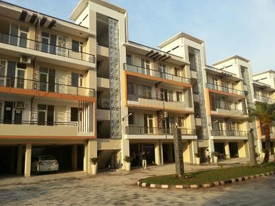 United Cherry Hills in Sector 71, Sahibzada Ajit Singh Nagar - Price ...
